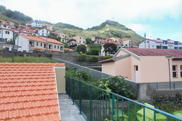 Your Retreat Between Turquoise Shores And Forested Paths - Machico
