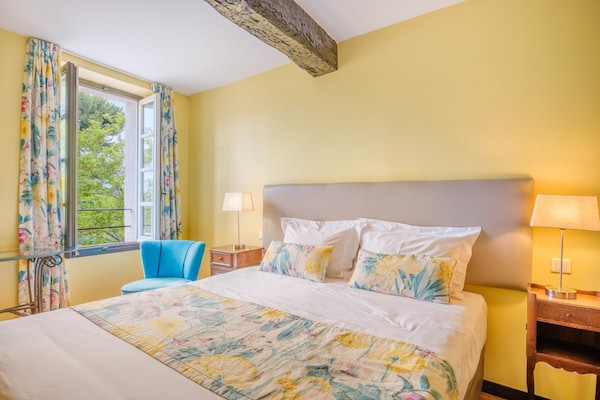 Chambre D'hôtes 'Chambre Coccinelle - Le Grimaldi' Avec Wi-fi Et Climatisation - Vence