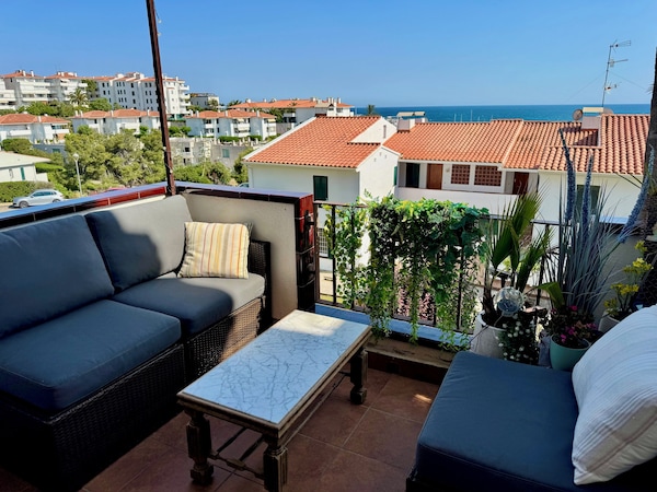 Sitges Big Apartment Sea View, Garden, And Swimming Pool, 3 Minutes To The Beach - Sitges