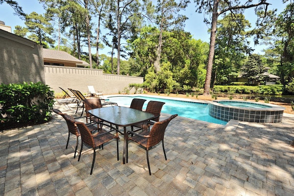 41 Deer Run Lane At The Sea Pines Resort - Bluffton, SC