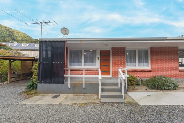 Picton Central - Picton Holiday Home - Picton