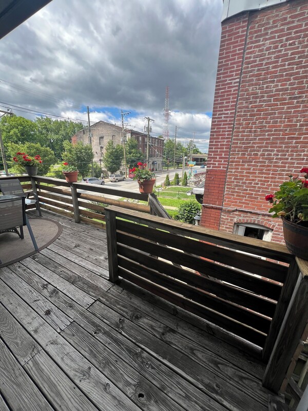 Huge 2-bedroom Apartment With 500 Mbps Wifi, Full Kitchen, Ac/heat, And Sleeps 7 - Sapporo