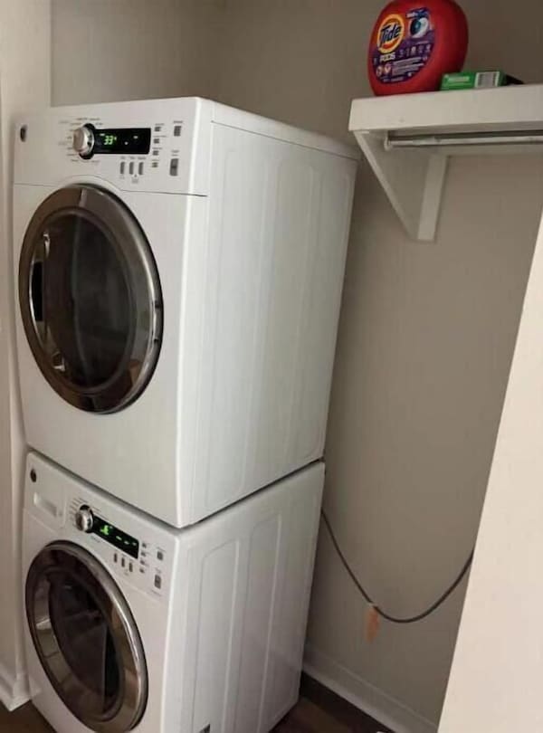 Downtown Getaway/free Parking - Columbia, SC