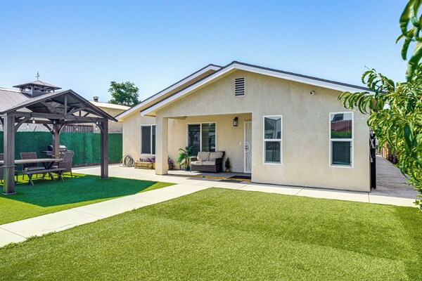 1 Mi To Rabobank Arena: Home W/ Gazebo! - 貝克斯菲爾德