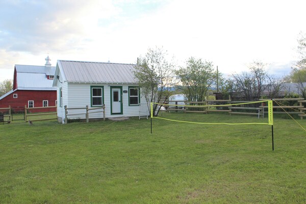 Peaceful Couple Or Family Getaway- Outdoor Fun And Glamping Tent - Montana