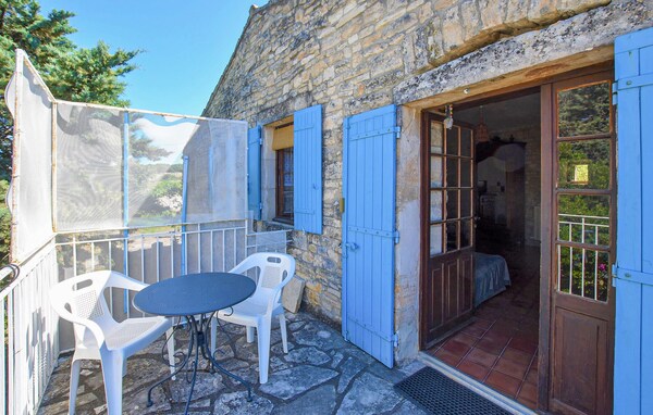 Acogedora Casa De 1 Dormitorio En. - Ardèche