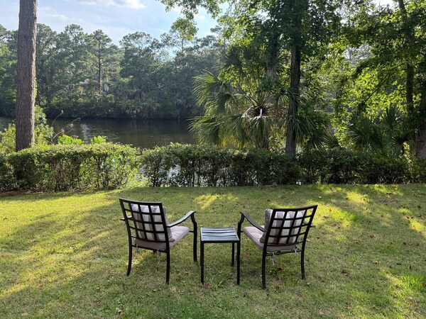 Walk To Beach | Lagoon View | Sea Pines Resort | 15 Wr - Bluffton, SC