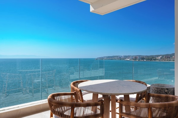 Oceanfront In Bucerias - La Cruz de Huanacaxtle