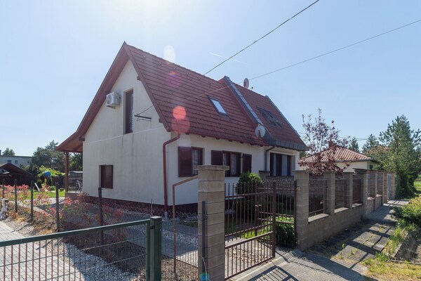 Lakeside Serenity House, Balatonberény, Hungary - Balaton