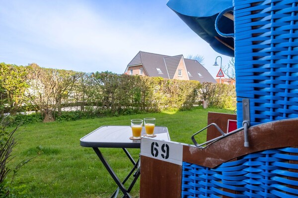 Studio 'Strandgut' Mit Privater Terrasse, Gemeinschaftsgarten Und Wi-fi - Hooge