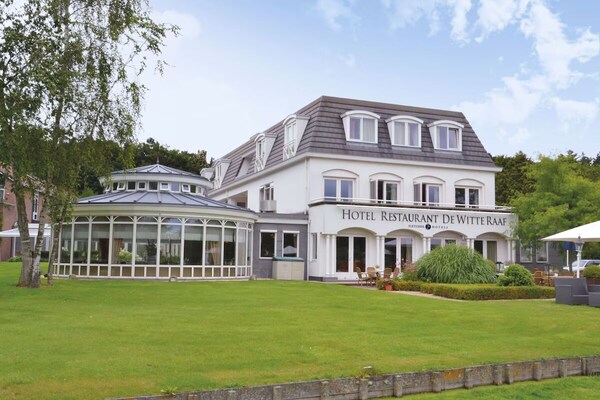 Stay In Comfort Near Noordwijks Best Trails And Sights! Free Breakfast! - Noordwijk aan Zee