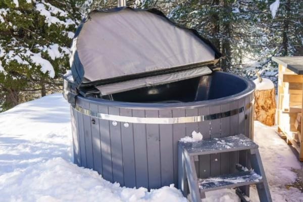 Alpine Chalet With Sauna & View - Bad Kleinkirchheim