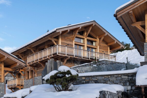 New | Chalet Alena | Les Gets | Skis At Your Feet | Exceptional New Property - Les Gets
