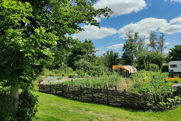 Hütte In Der Natur Nahe Wanderwegen - Lemmer