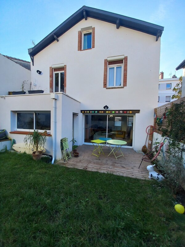 A Proximité Du Centre-ville De Toulouse, Maison Familiale Avec Jardin - Portet-sur-Garonne