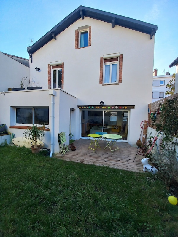 A Proximité Du Centre-ville De Toulouse, Maison Familiale Avec Jardin - Portet-sur-Garonne