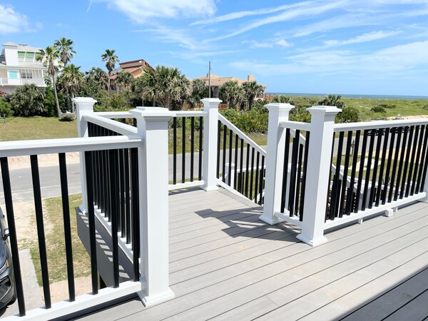 2br Ocean-view Fully Remodeled Apartment - Palm Coast