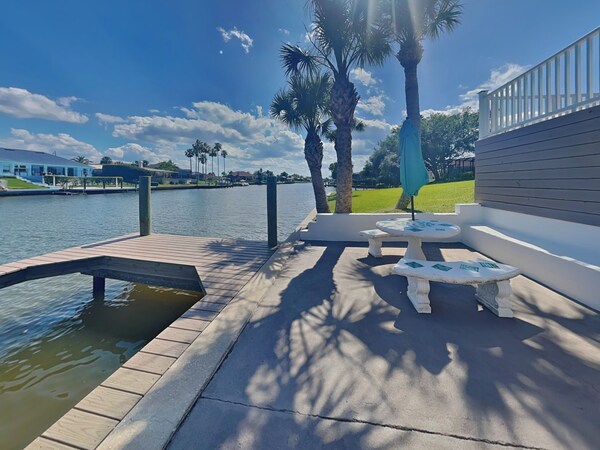 Dolphin View Oasis | Spacious, Pet-friendly + Dock! - Palm Coast