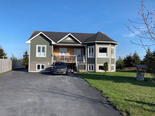 Charming 3-bedroom House With Wifi And Ac In Bay Roberts - Bay Roberts