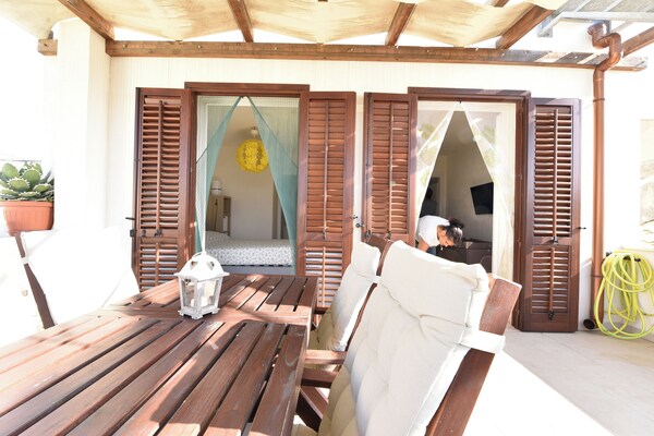 Detached House At The Stagnone With Panoramic Terrace. - Marsala