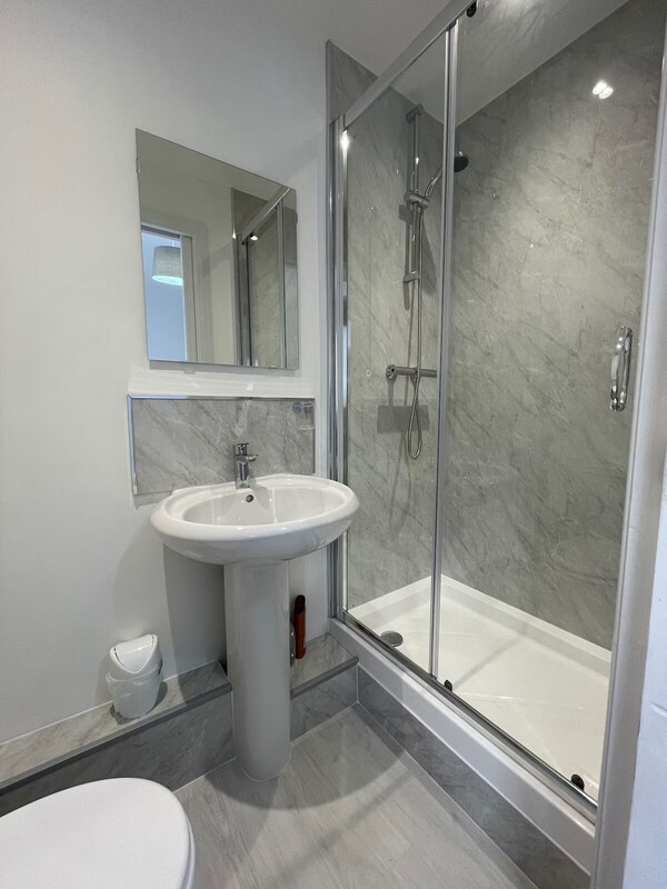 Modern Double Bed Apartment In Milton Keynes - Milton Keynes