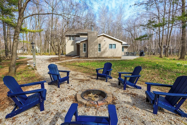 Private Home In Egg Harbor-fire Pit And Fire Place - Egg Harbor, WI