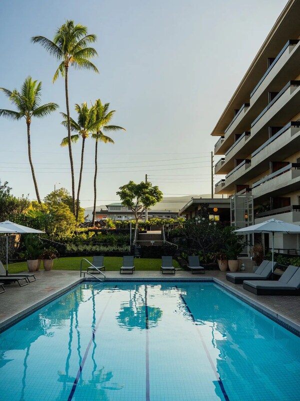 Soak, Stretch, Explore  Pool, Yoga & Bikes Ready For Your Island Days - Hawaii