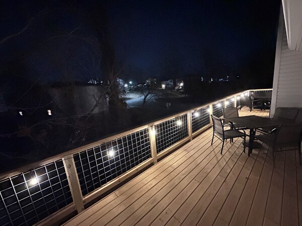 Bed N Bikefast - Side B - Bentonville, AR