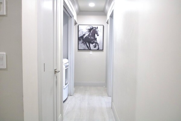 Like 5 Stars Hotel 4 Bedrooms, Lax, Beaches, Sofi,fourm - Torrance, CA