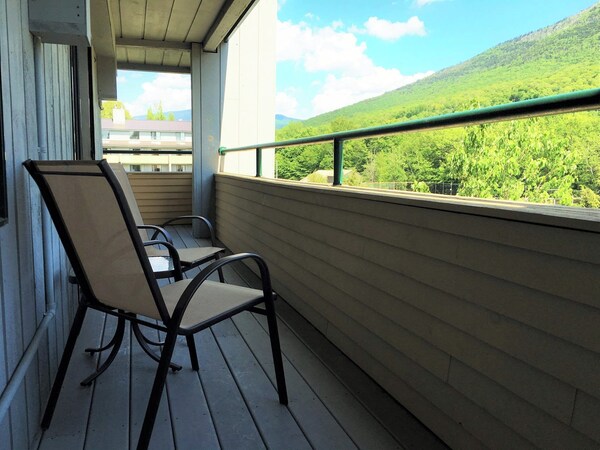 Loft Condo Escape Near Loon Mountain - ニュー・ハンプシャー州