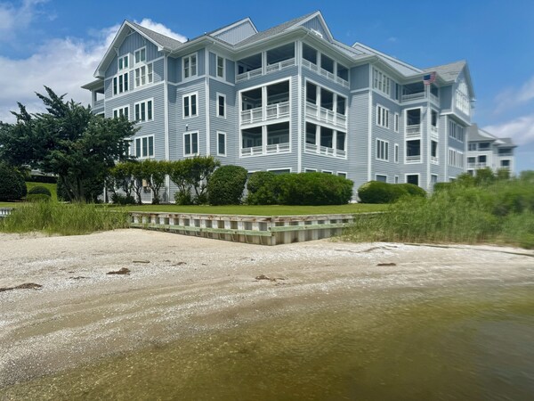 A Pirates Life - Fishing, Boat Slip, Pool, Gym! - Nags Head, NC