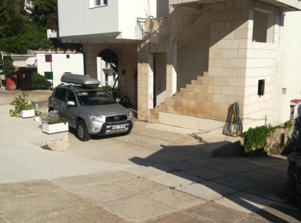 Dalmata Apartment - Two Bedroom Apartment With Balcony (A2) - Brist