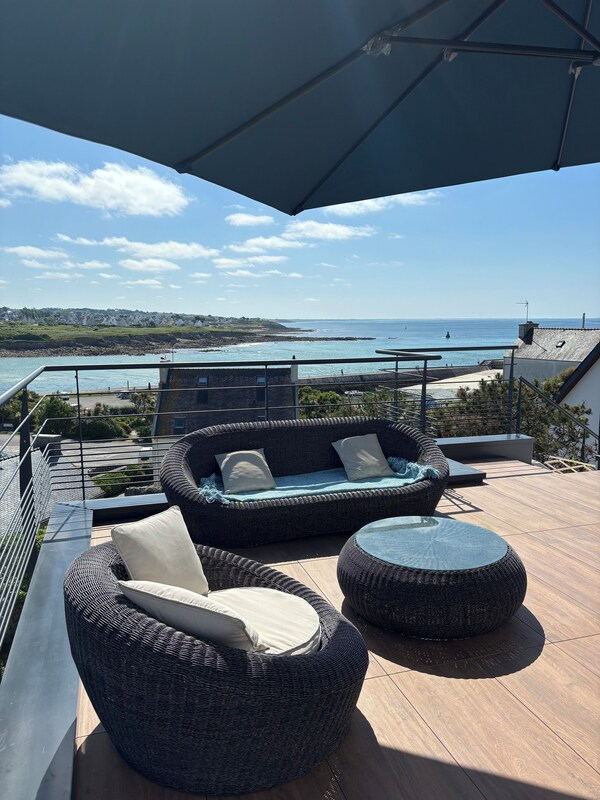 Beach House, New House With Sea View - Audierne