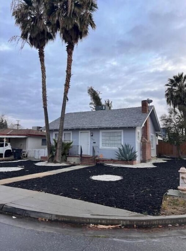 Private Spacious 1-bedroom House With Wifi And Ac In Bakersfield - Bakersfield, CA