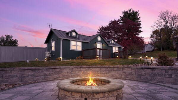 Charming Cabin With Wi Fi And Ac In Scenic Seneca Lake Marina/park - Cambridge, OH