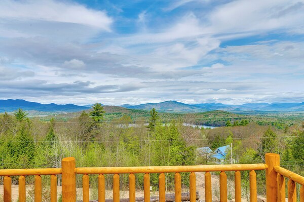 Mtn-view Deck: Scenic Conway Log Cabin! - Conway, NH