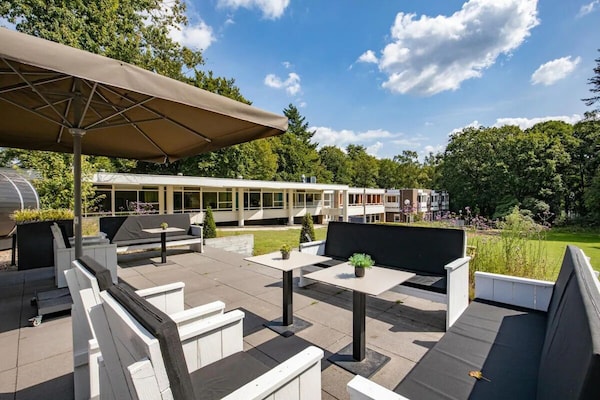 Relaxing Getaway With Free Parking, Garden Picnic Area & Bike Trails - Baarn