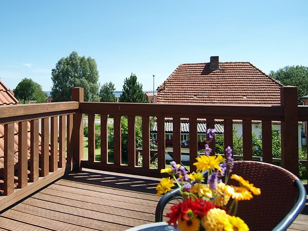 Ferienwohnung 'Malchiner See, 35qm' Mit Seeblick, Gemeinschaftsterrasse Und Wi-fi - Malchin