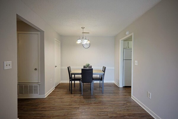Northtown Apartments 4b I Comfy 2 Bed 2 Bath - Jackson, MS