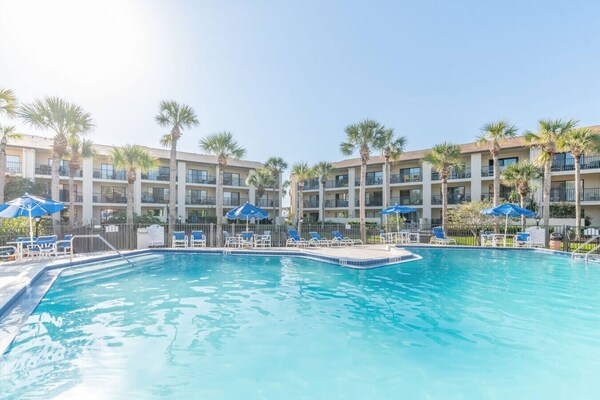 Resort Amenities Just Steps To The Beach - St. Augustine, FL
