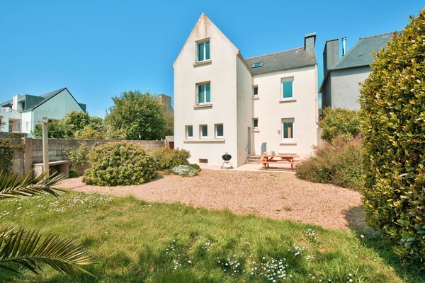 Maison Pour 8 Dans Le Centre De Plouguerneau - Plouguerneau