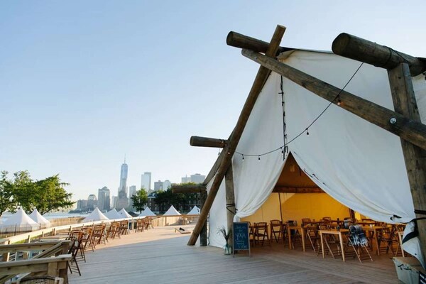 Luxury Suite With Statue Of Liberty Views - Brooklyn, NY
