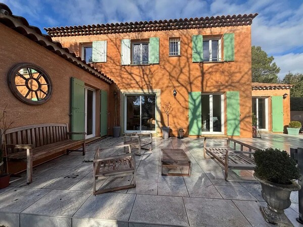 Homerez - Villa In Saint-siffret - Uzès