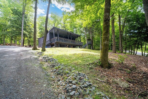 Catskills Mid-century Modern 2-bedroom In Monticello, Ny - Waterfront, Cuddebackville