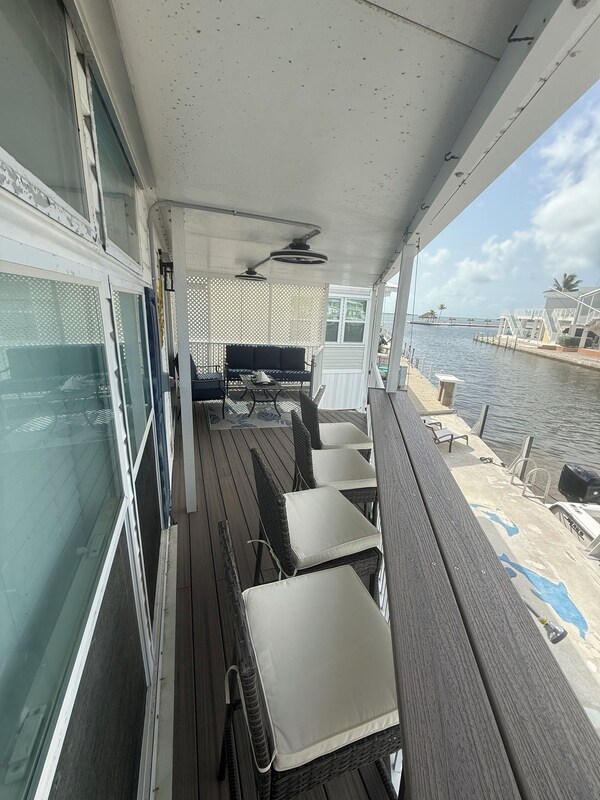 35' Dock Completely Remodeled Home - Big Pine Key, FL