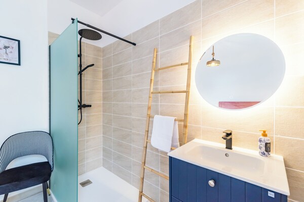 Cocon Lumineux Et Design Proche Gare Hôtel Lefort - Guingamp