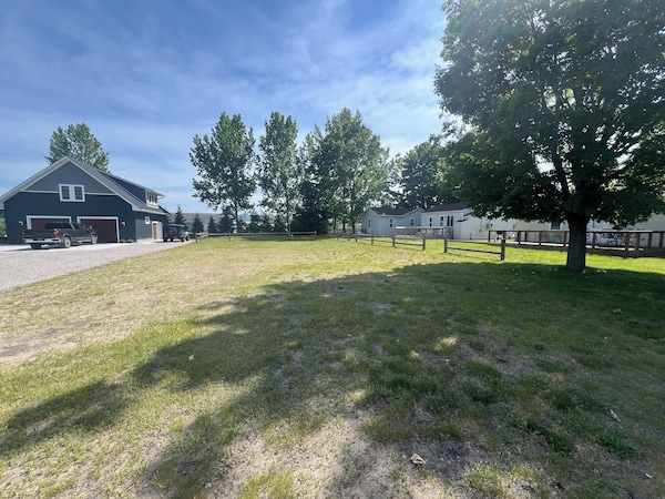 5 Bedroom Combo / Arcadia Resort / Cabin 7 + 3 Bedroom House / Hot Tub - Frankfort, MI