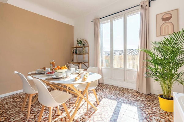 Spacious, Warm And Comfortable Apartment - Pertuis