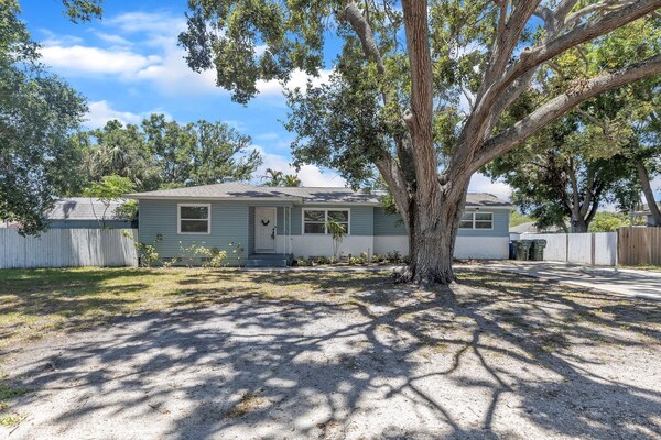 3-bedroom House In Beautiful Largo With Wifi, Ac - Clearwater Beach, FL