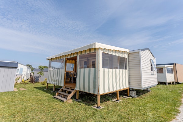 Mobile Home '6 Personnes' With Shared Pool, Private Terrace And Wi-fi - Morbihan